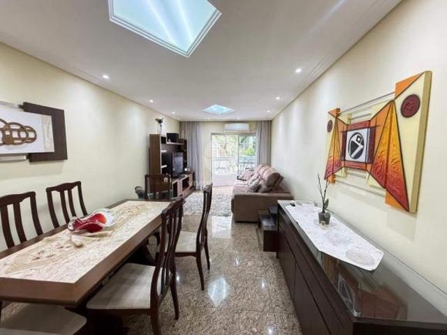 Apartamento 3 Dormitórios, Suíte e Dependência Completa na Ponta da Praia Santos SP
