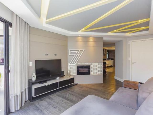 Apartamento 3 dormitórios, suíte, 117m² privativos