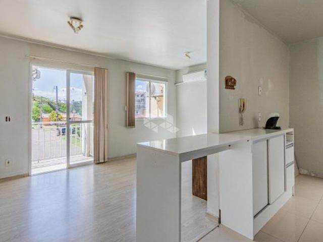 Apartamento 3 dormitórios.Suíte.1 vaga. Sacada. Ensolarado