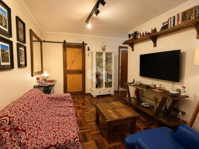 Apartamento 3 dormitórios semi mobiliado no bairro Humaitá em Porto Alegre