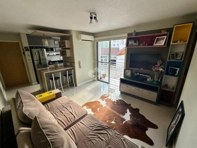 Apartamento 3 Dormitórios Semimobiliado à venda no Bairro Nossa Senhora Medianei