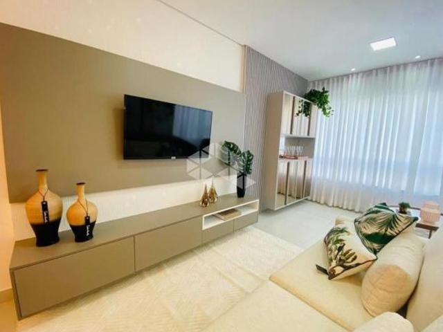 Apartamento 3 dormitórios, sendo 1 suíte, 110m², 2 box, pertinho do mar, bairro Navegantes