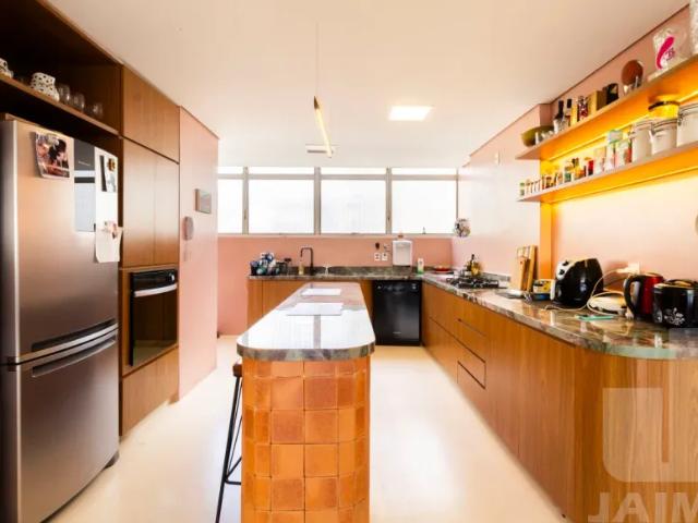Apartamento 3 dormitorios sendo 1 suite 2 banheiros sala 2 ambientes 1 vaga