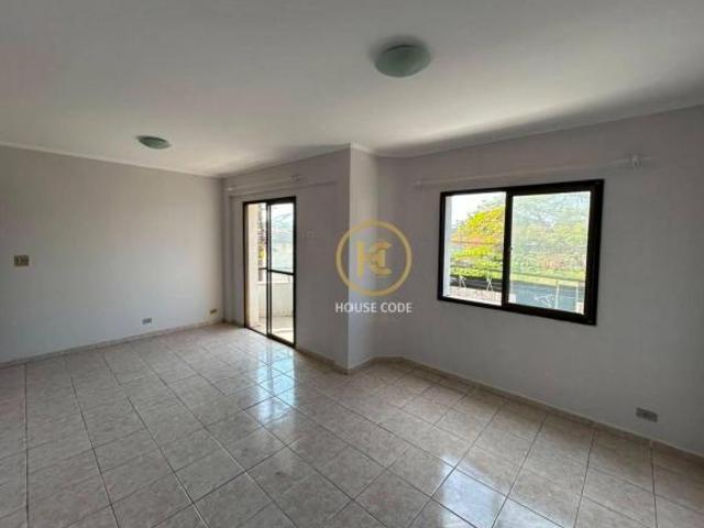 Apartamento 3 dormitorios sendo 1 suite a 950 metros do mar no centro de Peruíbe por R$ 530.000,00