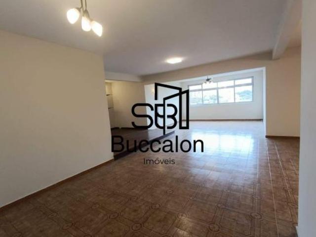 Apartamento 3 dormitórios, sendo 2 suítes com 171 m² em Embaré, Santos