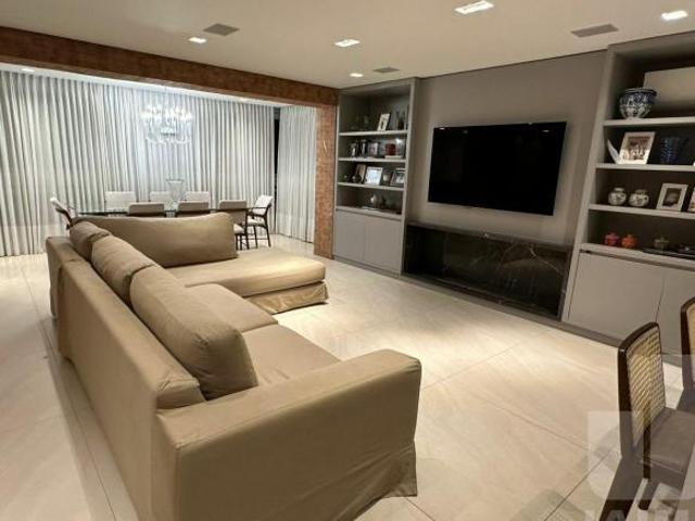 APARTAMENTO 3 DORMITORIOS SENDO 3 SUITES 4 BANHEIROS 3 VAGAS