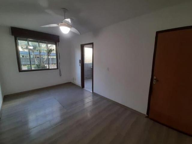 Apartamento 3 dormitórios, térreo, atrás do Zaffari cavalhada