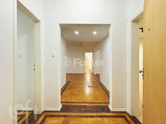 Apartamento, 3 dormitórios, 143.34 m², em Centro Histórico