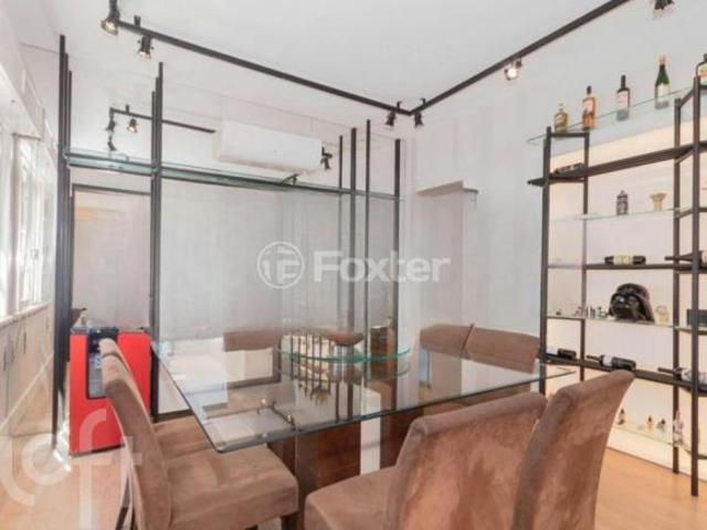 Apartamento, 3 dormitórios, 140 m², em Centro Histórico