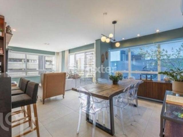 Apartamento, 3 dormitórios, 140 m², em Santa Tereza
