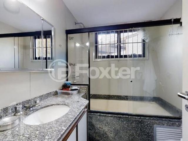 Apartamento, 3 dormitórios, 140 m², em Vila Andrade