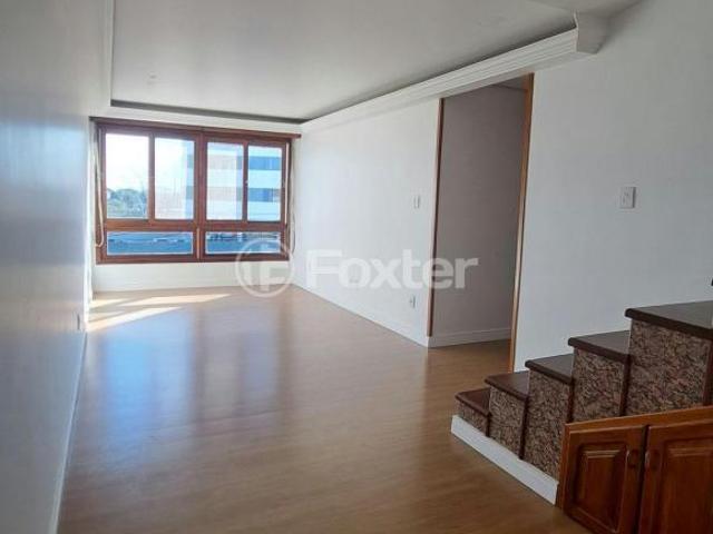Apartamento, 3 dormitórios, 141.92 m², em Centro