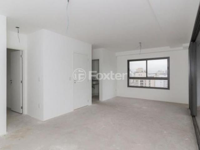 Apartamento, 3 dormitórios, 141 m², em Brooklin Paulista