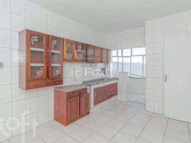 Apartamento, 3 dormitórios, 142 m², em Navegantes