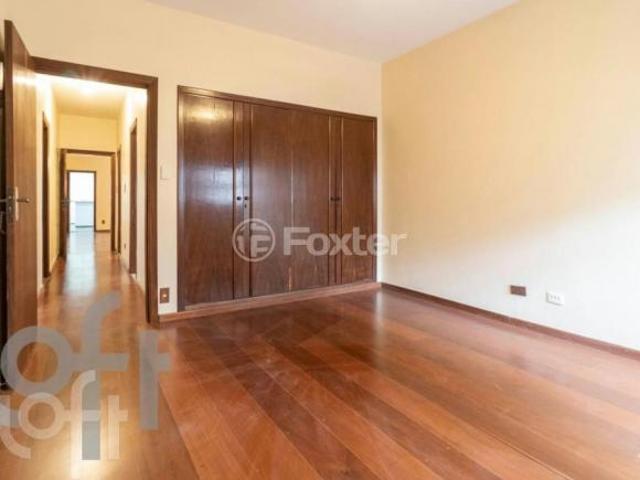 Apartamento, 3 dormitórios, 142 m², em Santa Cecília