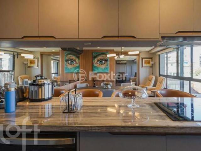 Apartamento, 3 dormitórios, 144.05 m², em Independência