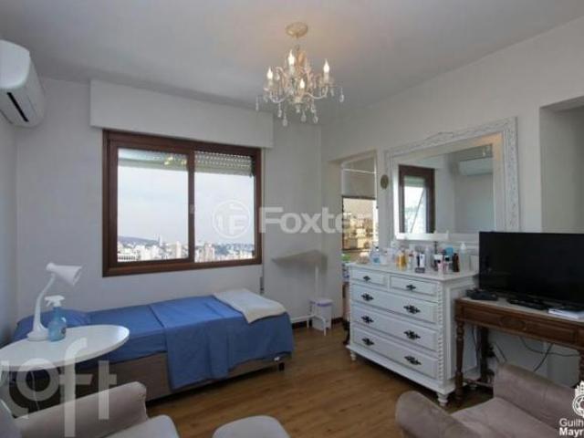 Apartamento, 3 dormitórios, 144.18 m², em Bela Vista
