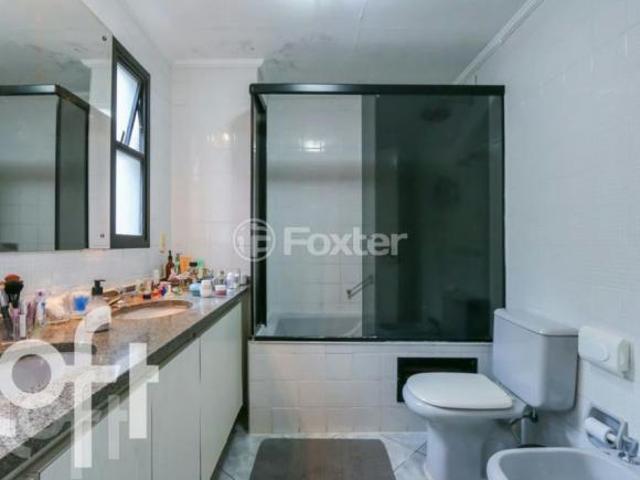 Apartamento, 3 dormitórios, 144 m², em Vila Andrade