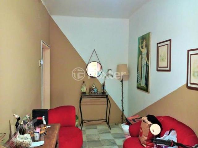Apartamento, 3 dormitórios, 145 m², em Centro Histórico
