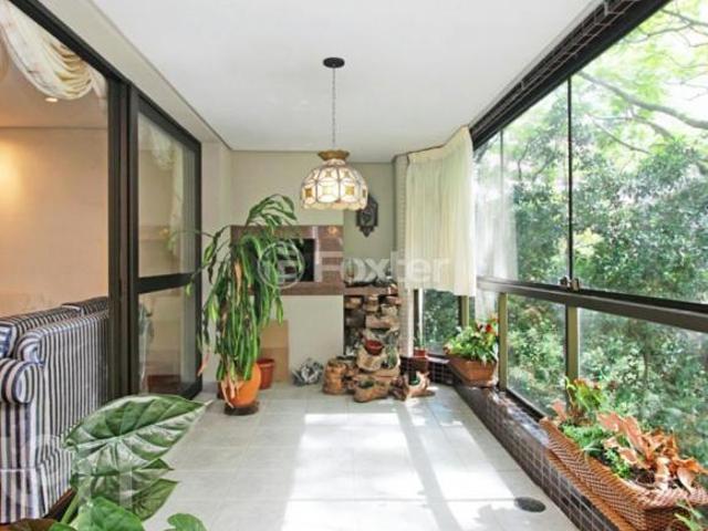 Apartamento, 3 dormitórios, 145 m², em Rio Branco