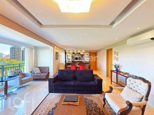 Apartamento, 3 dormitórios, 146.67 m², em Jardim Europa