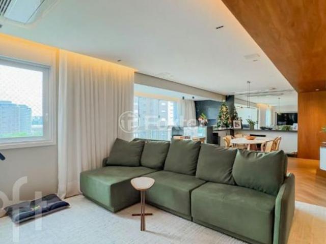Apartamento, 3 dormitórios, 148 m², em Jardim Europa