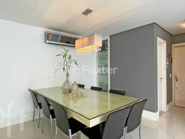 Apartamento, 3 dormitórios, 151.55 m², em Boa Vista