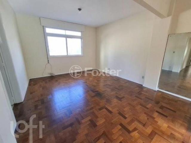 Apartamento, 3 dormitórios, 152.32 m², em Centro