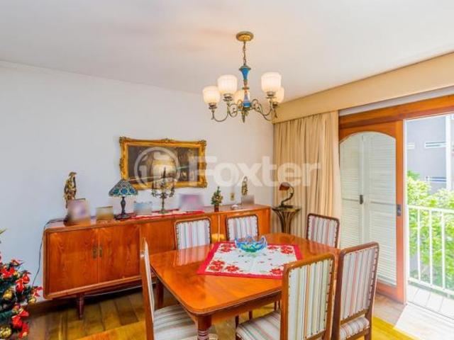 Apartamento, 3 dormitórios, 154.69 m², em Santa Tereza