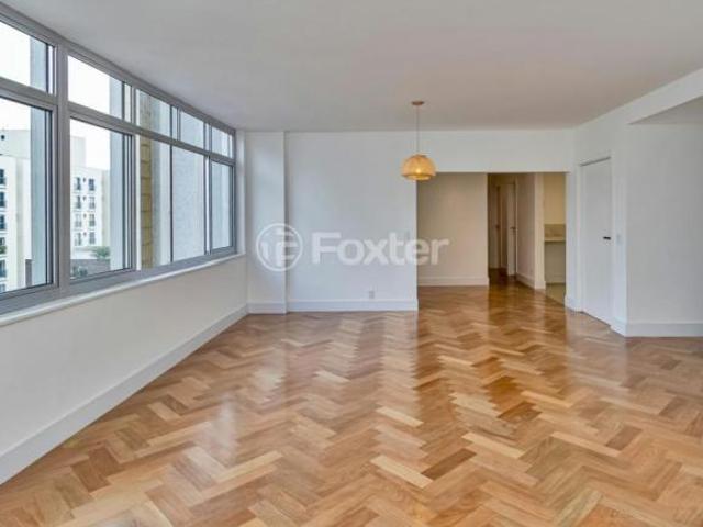 Apartamento, 3 dormitórios, 155 m², em Paraíso