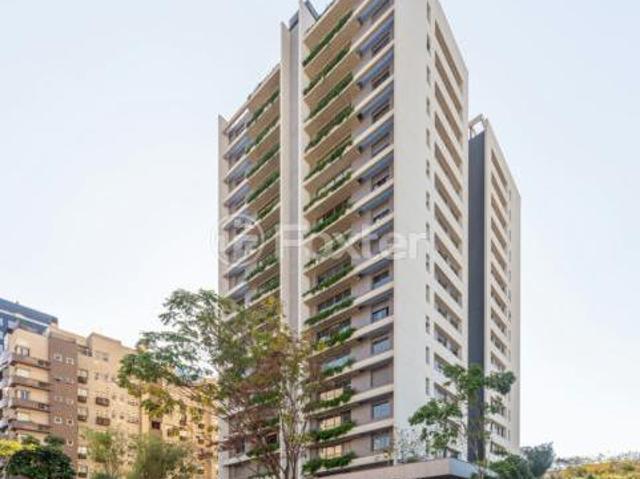 Apartamento, 3 dormitórios, 156 m², em Boa Vista