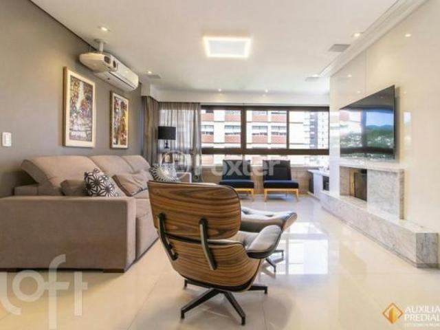 Apartamento, 3 dormitórios, 159.77 m², em Rio Branco