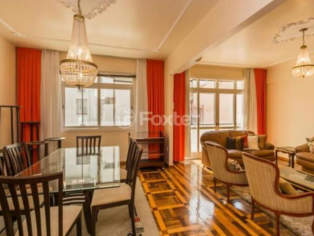 Apartamento, 3 dormitórios, 163 m², em Independência