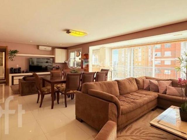 Apartamento, 3 dormitórios, 163 m², em Jardim Europa