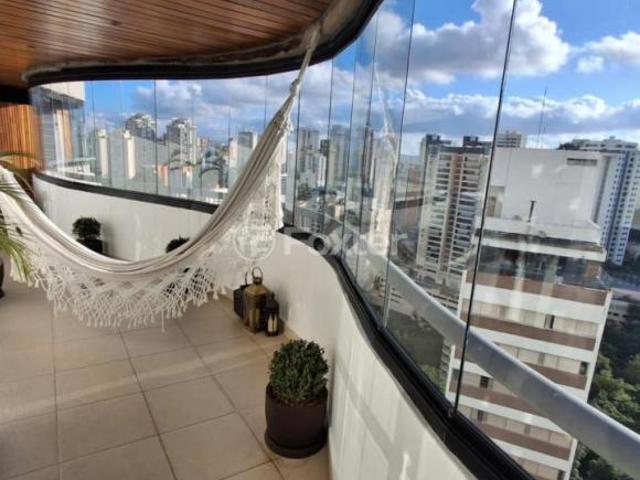 Apartamento, 3 dormitórios, 160 m², em Jardim Ampliação