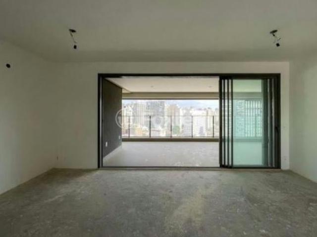 Apartamento, 3 dormitórios, 160 m², em Vila Olímpia