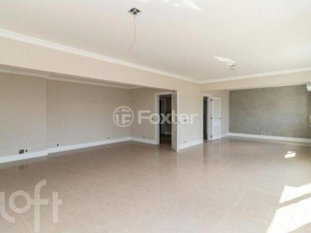 Apartamento, 3 dormitórios, 168 m², em Moinhos de Vento