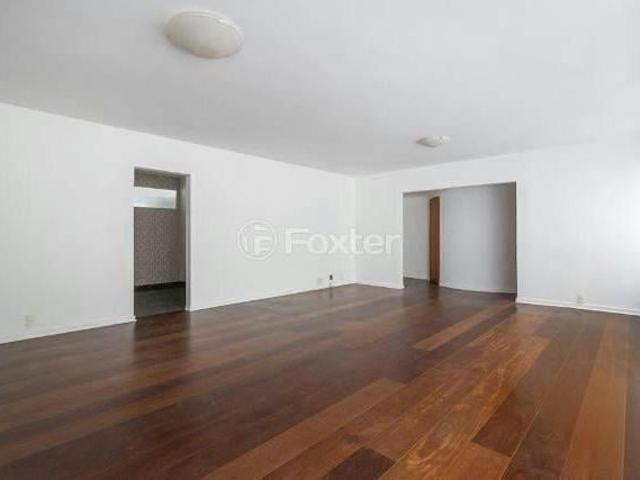 Apartamento, 3 dormitórios, 168 m², em Jardim Paulista