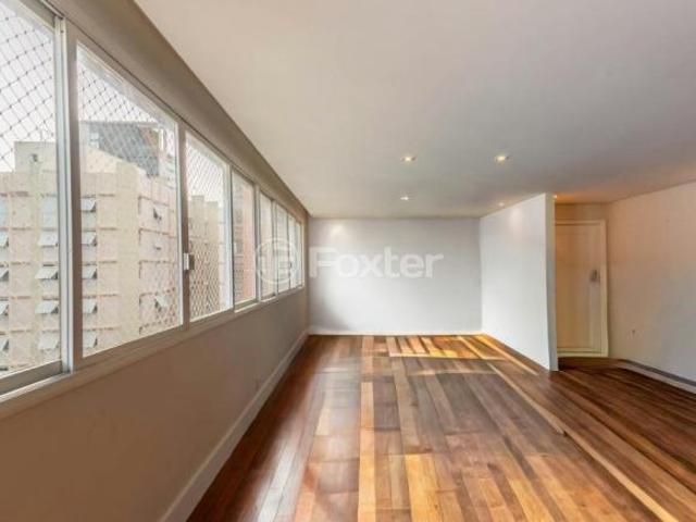 Apartamento, 3 dormitórios, 173 m², em Itaim Bibi
