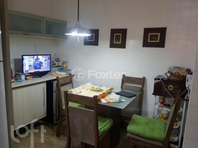 Apartamento, 3 dormitórios, 170 m², em Bela Vista