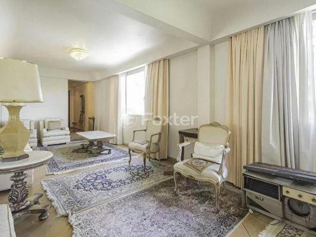 Apartamento, 3 dormitórios, 170 m², em Jardim Europa