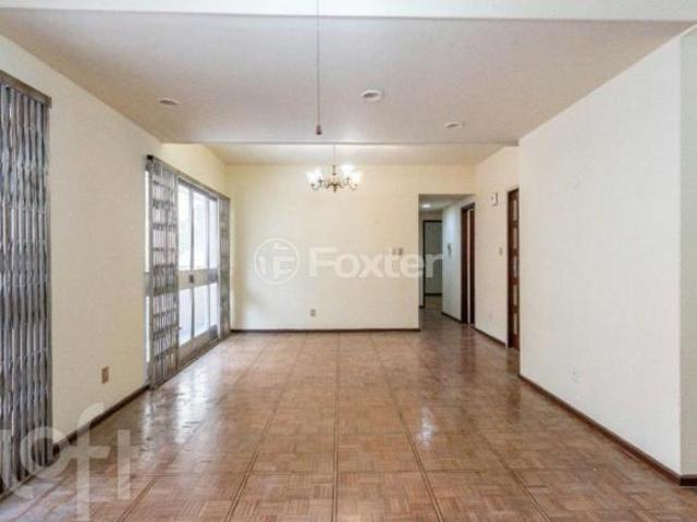Apartamento, 3 dormitórios, 171.88 m², em Centro Histórico