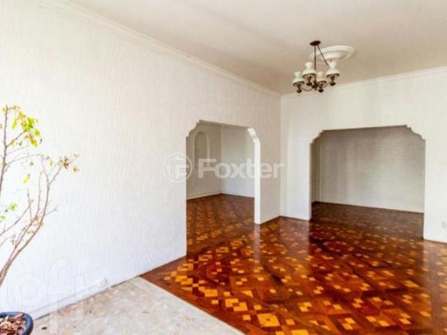 Apartamento, 3 dormitórios, 177 m², em Jardim Paulista