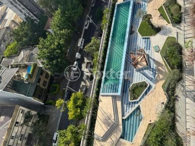 Apartamento, 3 dormitórios, 174.38 m², em Rio Branco