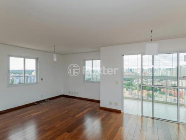 Apartamento, 3 dormitórios, 174 m², em Vila Santo Estéfano