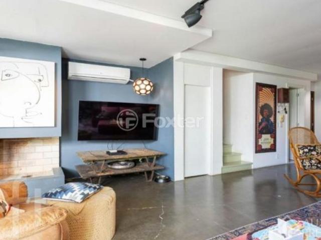 Apartamento, 3 dormitórios, 175.78 m², em Moinhos de Vento