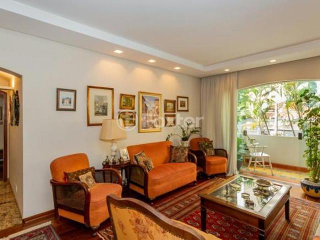 Apartamento, 3 dormitórios, 176 m², em Jardim Paulista