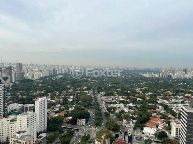 Apartamento, 3 dormitórios, 178 m², em Pinheiros
