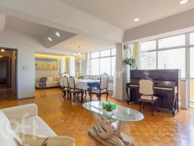 Apartamento, 3 dormitórios, 183.68 m², em Centro Histórico