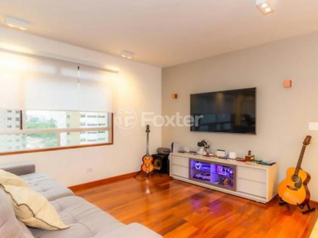 Apartamento, 3 dormitórios, 180 m², em Jardim da Saúde